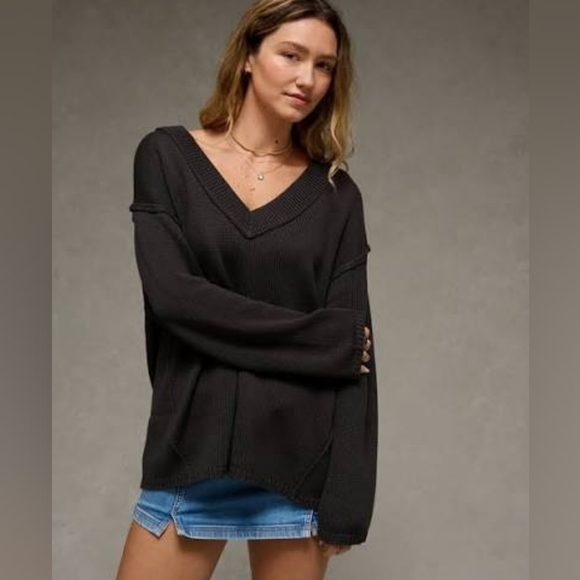 American Eagle Oversized Sweater